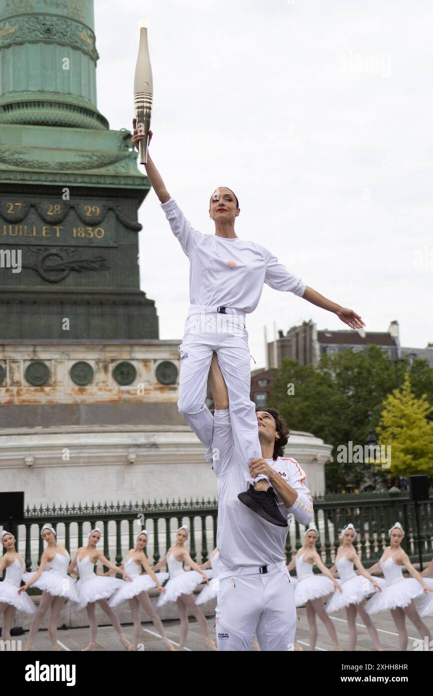 Paris, France. 14th July, 2024. Bearers of the flame Dorothee Gilbert ...