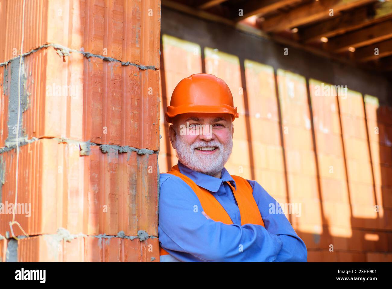 Construction worker in helmet hi-res stock photography and images - Alamy