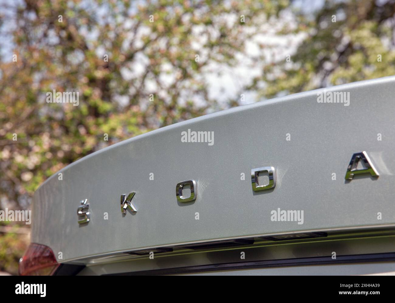 Skoda octavia logo hi-res stock photography and images - Alamy