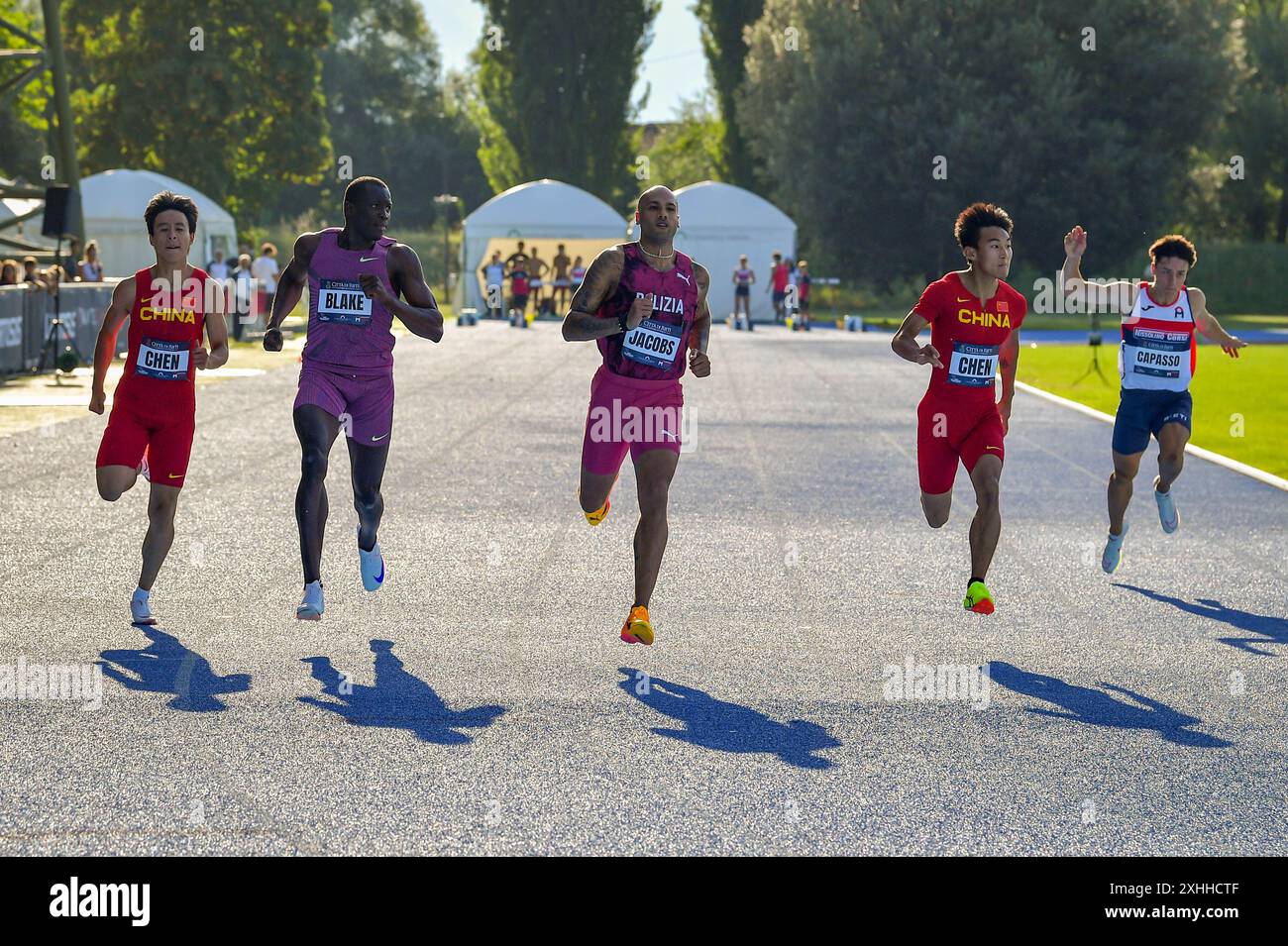 Olympics athletics track paris hi-res stock photography and images - Alamy