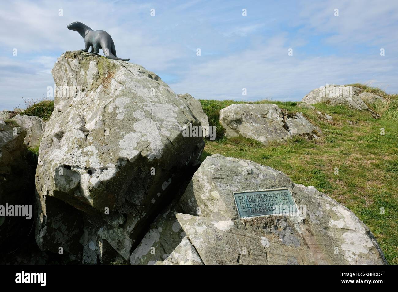 Monreith, Galloway, Scotland - The Maxwell Monument an otter monument ...