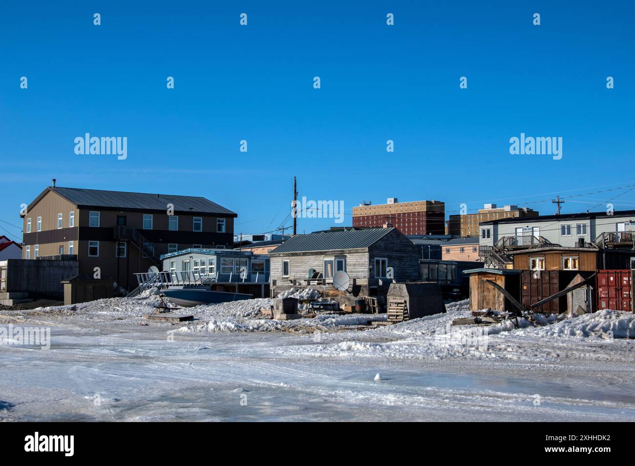 Iqaluit houses hi-res stock photography and images - Alamy