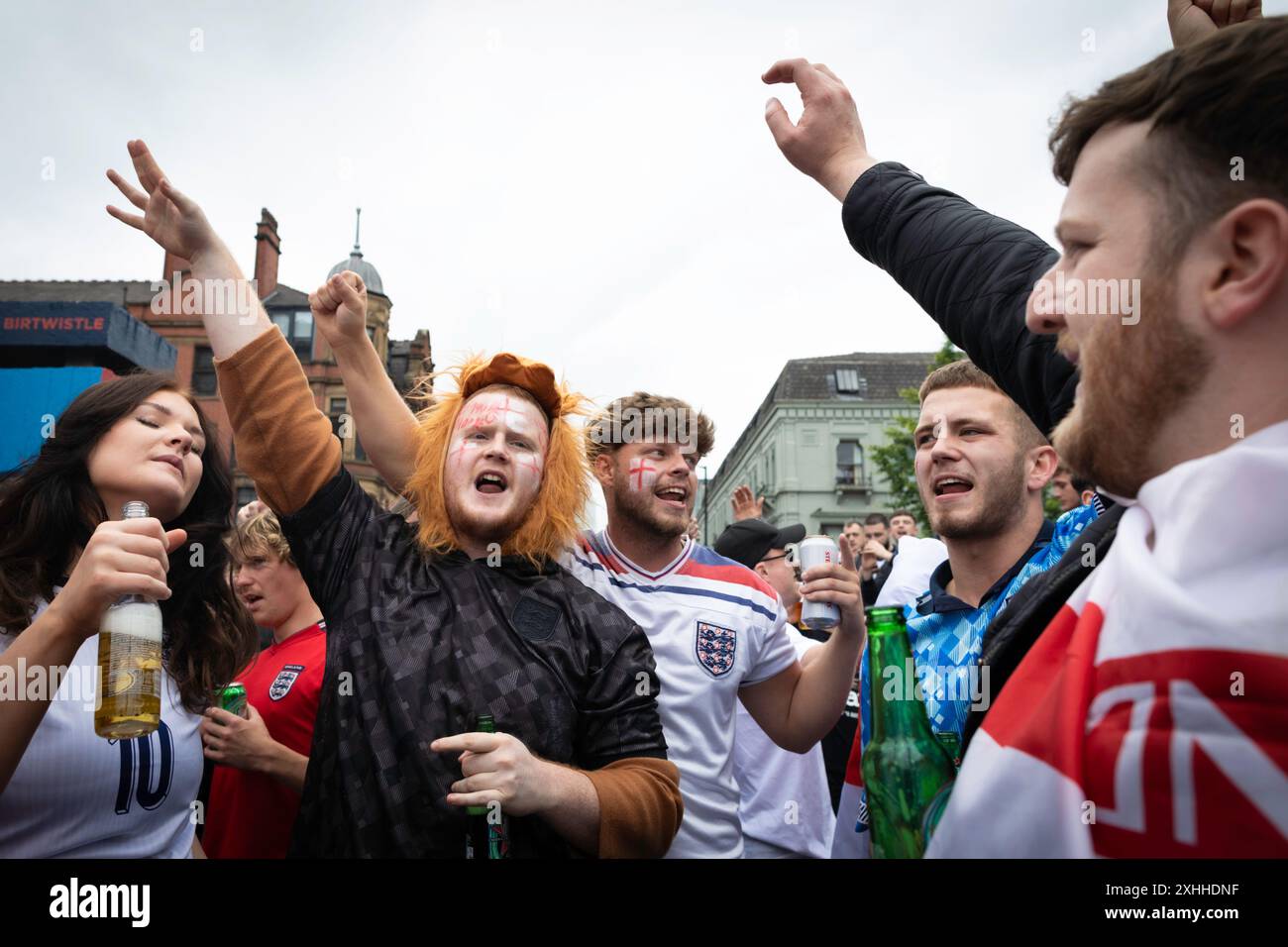 Manchester, UK. 14th July, 2024. ÊEngland fans gather ahead of the Euro ...