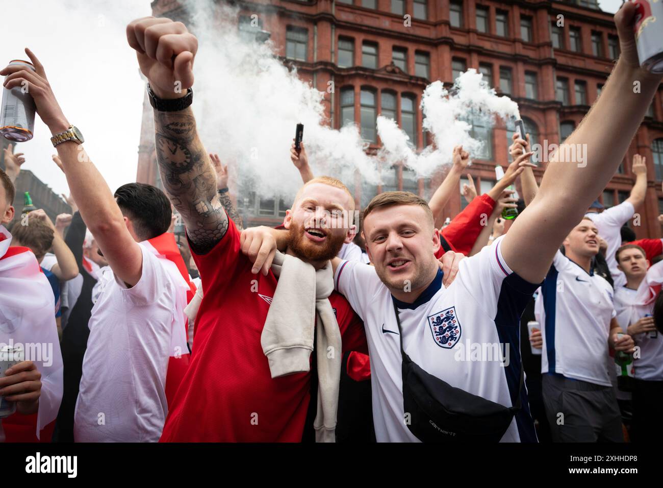 Manchester, UK. 14th July, 2024. ÊEngland fans gather ahead of the Euro ...