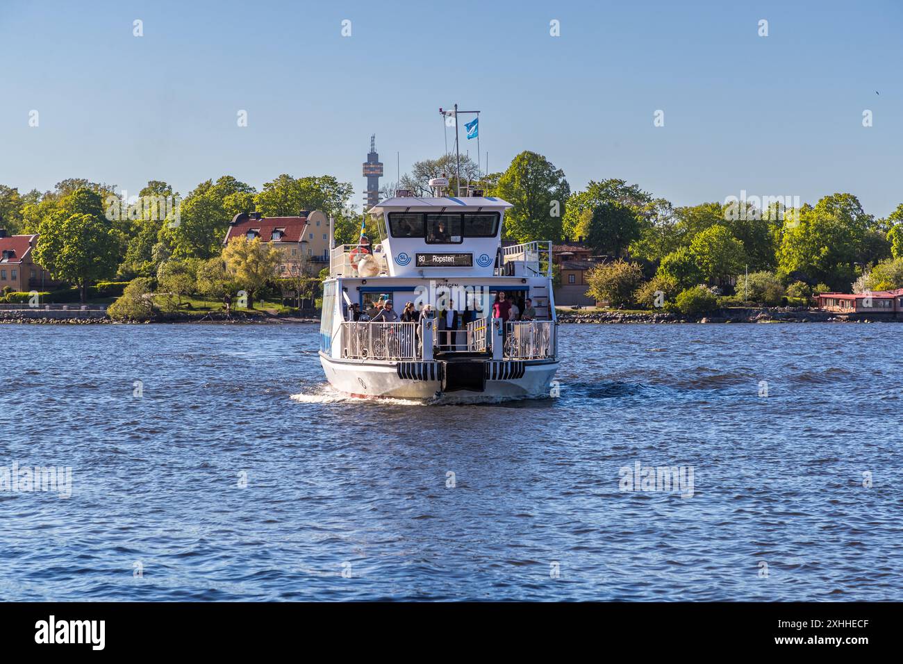 Bus e boat hi-res stock photography and images - Alamy