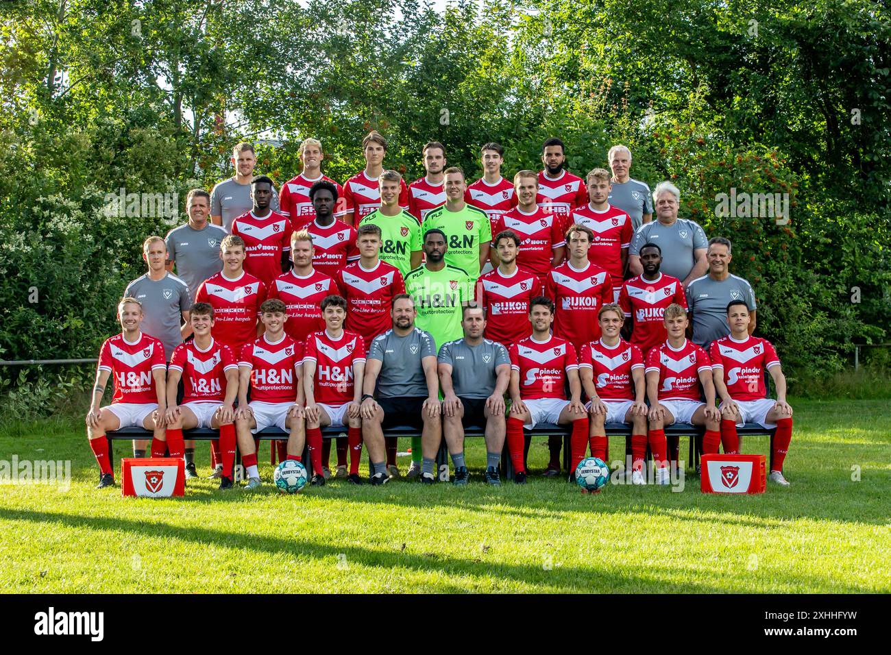 HARKEMA, NETHERLANDS - JULY 4: Teamphoto with, 4e row: physiotherapist ...