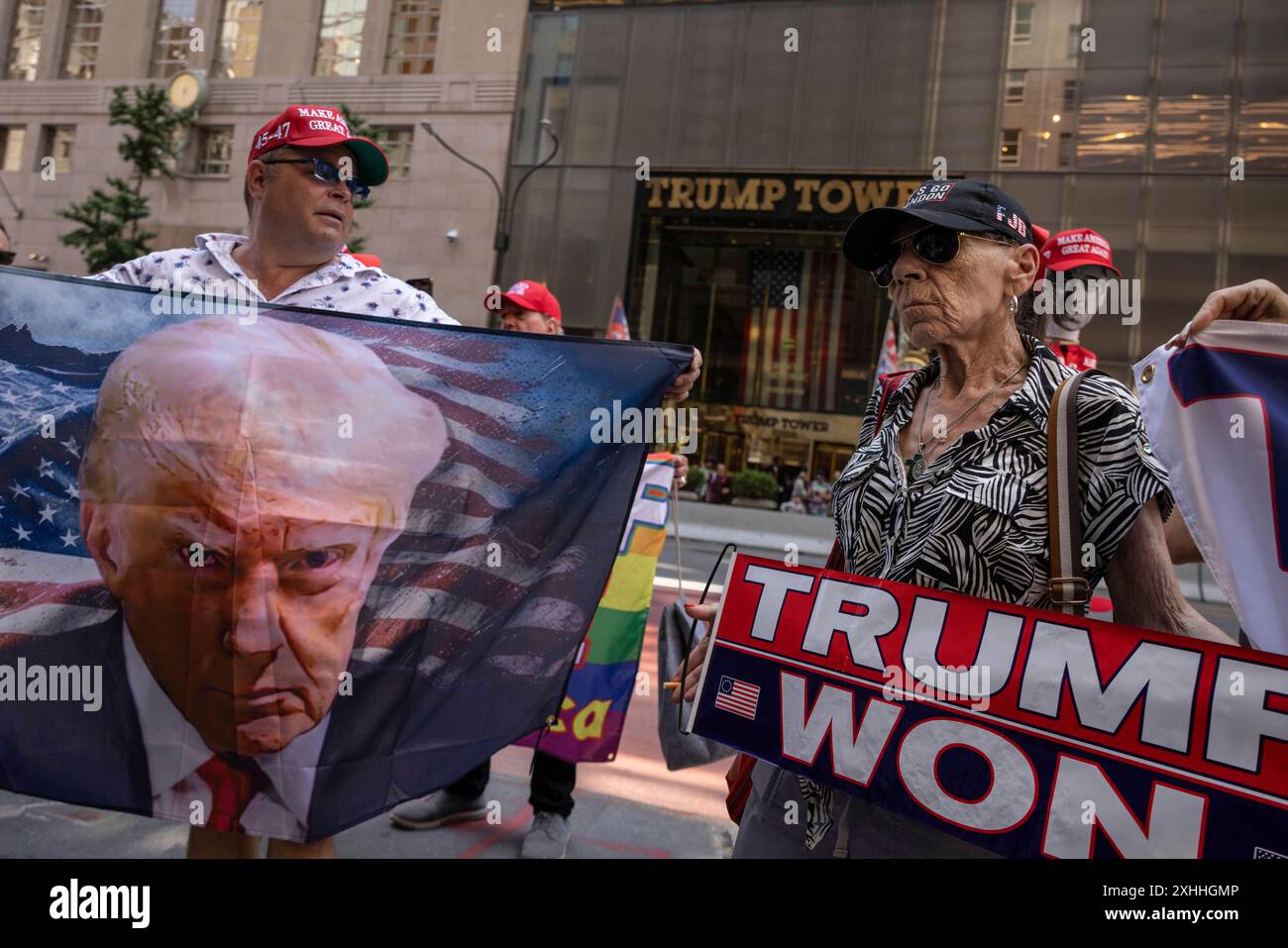 Supporters of former President Donald Trump gather outside of Trump ...