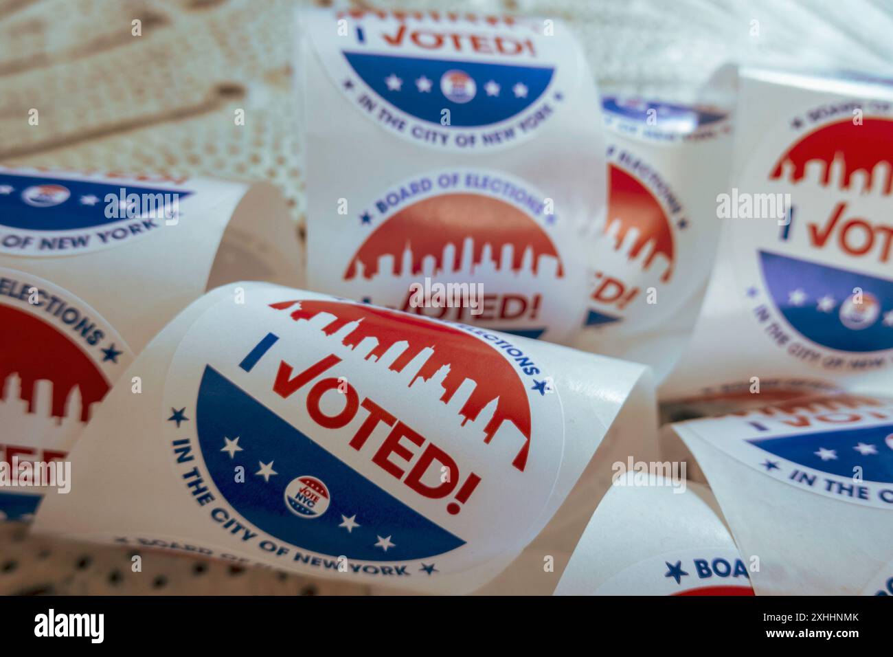 Proof of voting stickers hi-res stock photography and images - Alamy