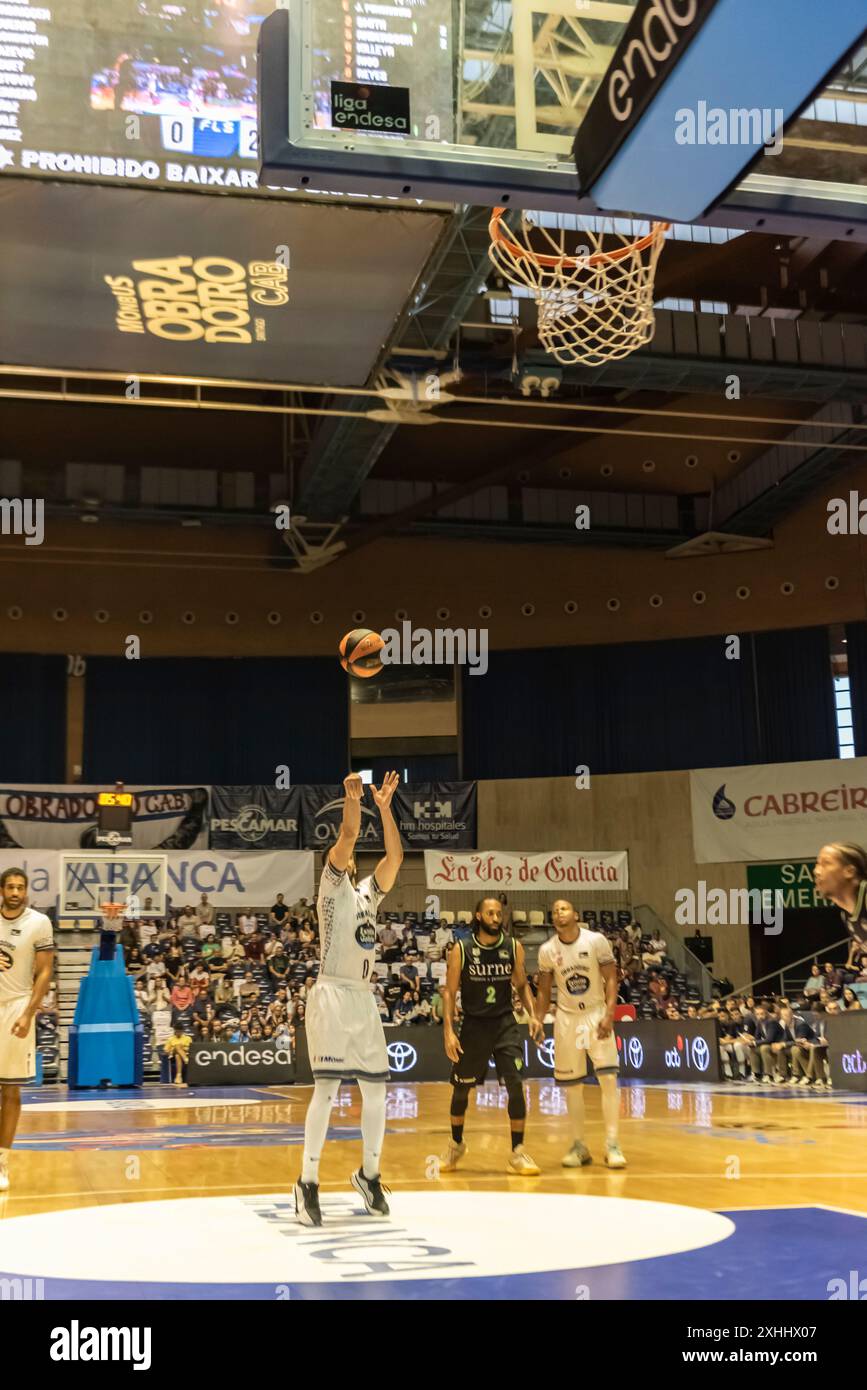 4 October 2023, Jordan Howard during a free throw Stock Photo - Alamy