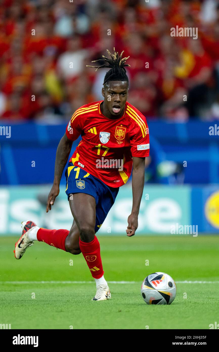 Nicholas Williams Jr (Spanien, #17) am Ball, GER, Spain (ESP) vs ...