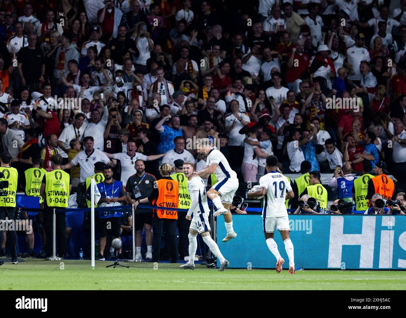 Berlin, Olympiastadion, 14.07.2024: Cole Palmer of england celebrates ...