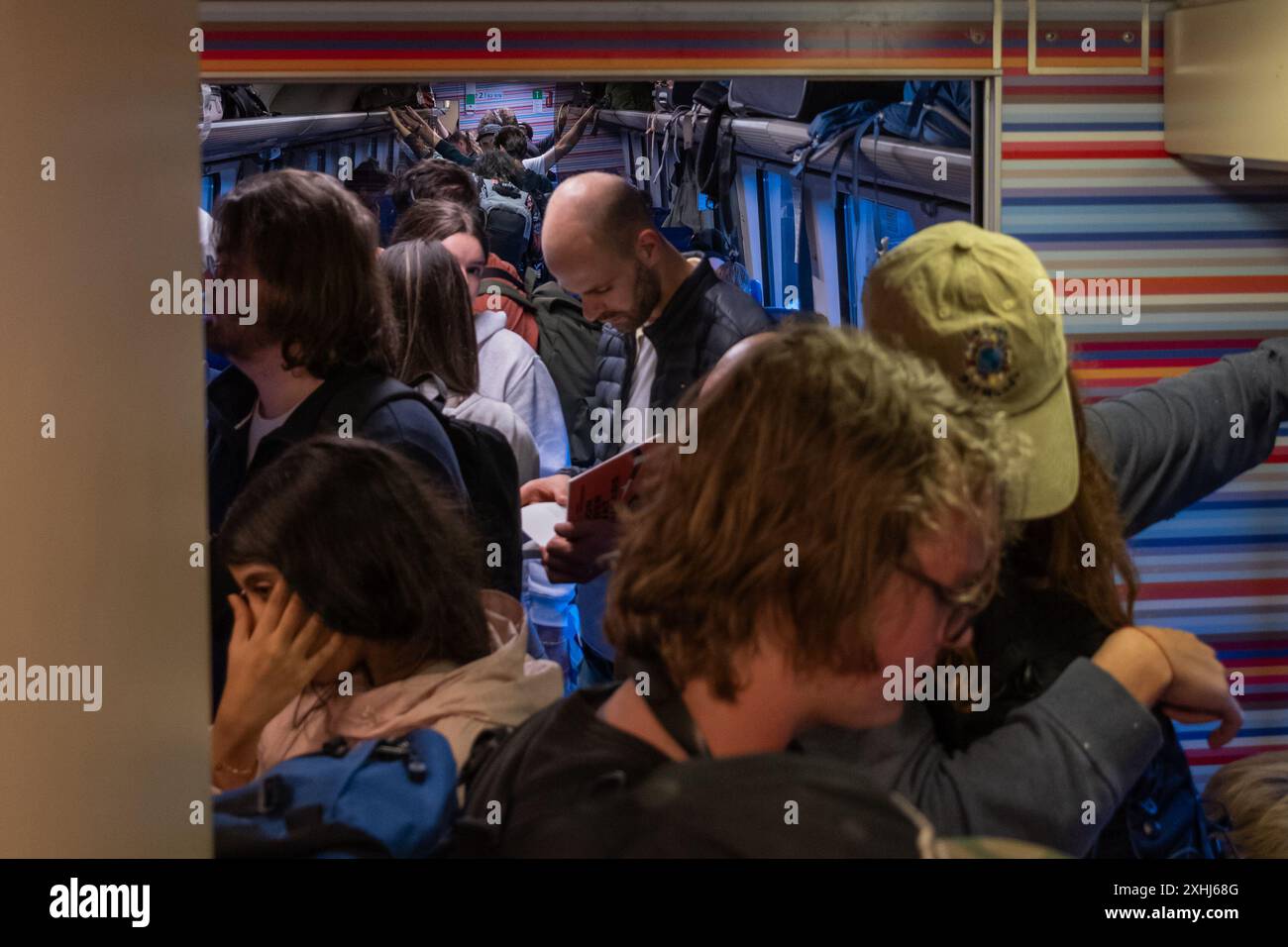 Cramped train hi-res stock photography and images - Alamy
