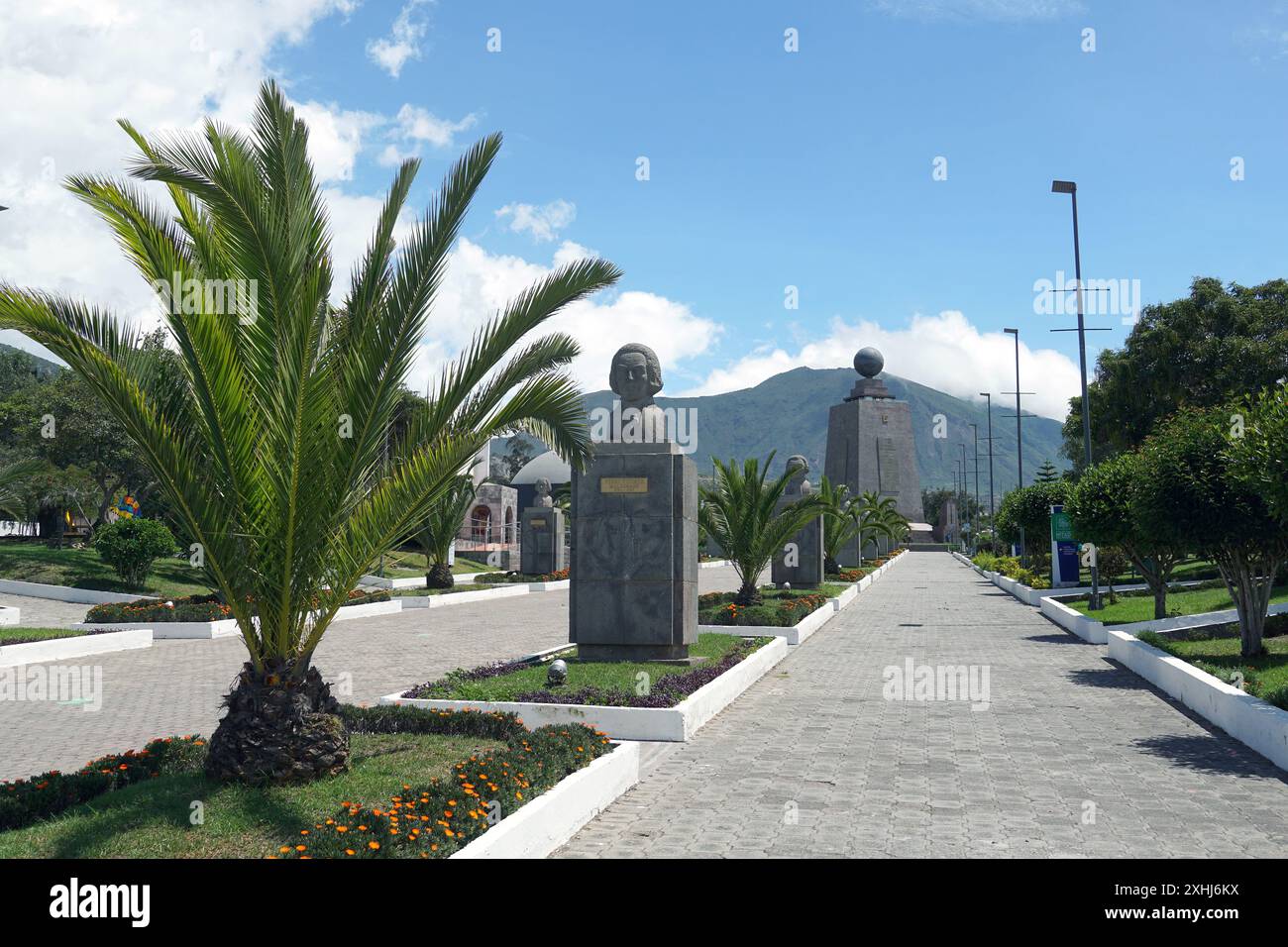 Monument to the Equator, Ciudad Mitad del Mundo, Middle of the World ...
