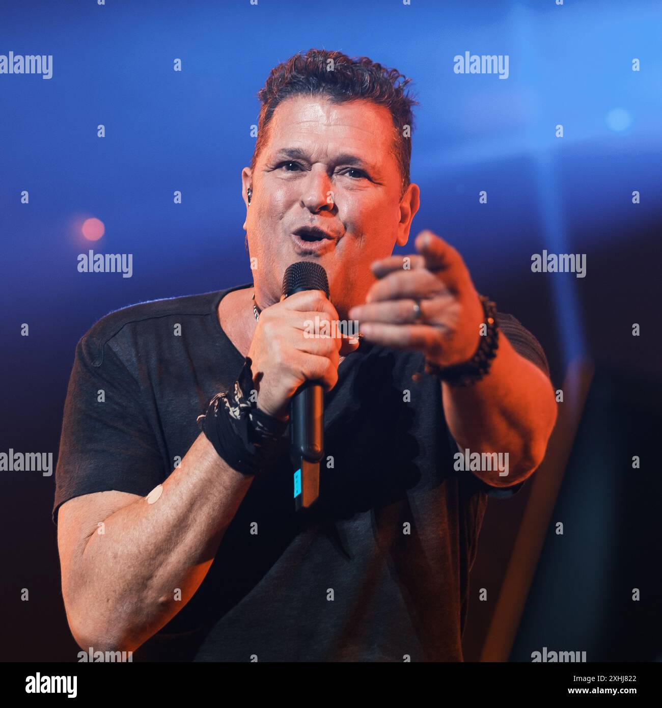 Singer Carlos Vives during his performance in concert in wizcenter on ...