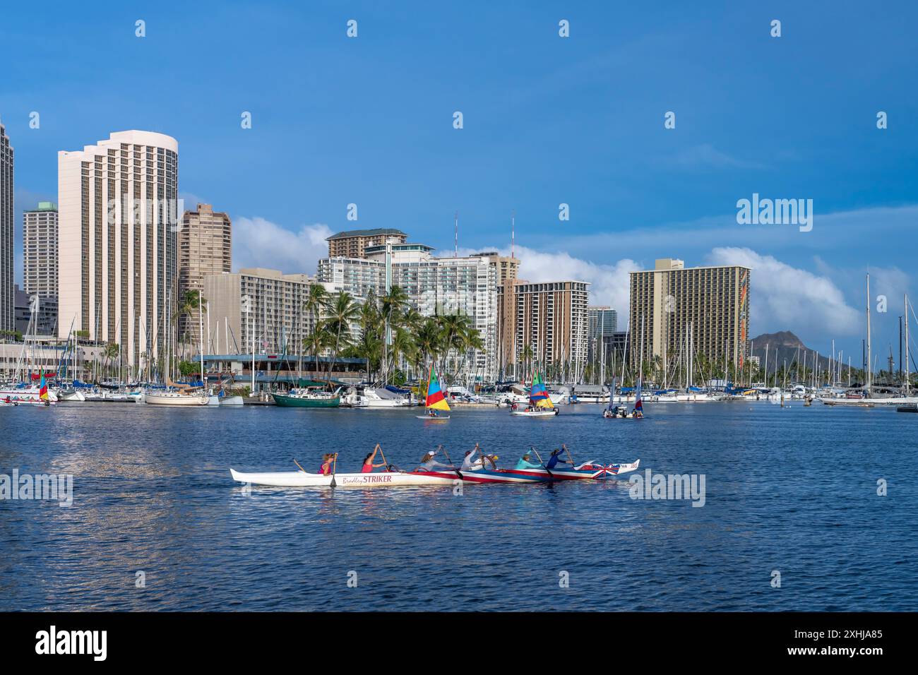 High rise beachfront buildings hi-res stock photography and images - Alamy