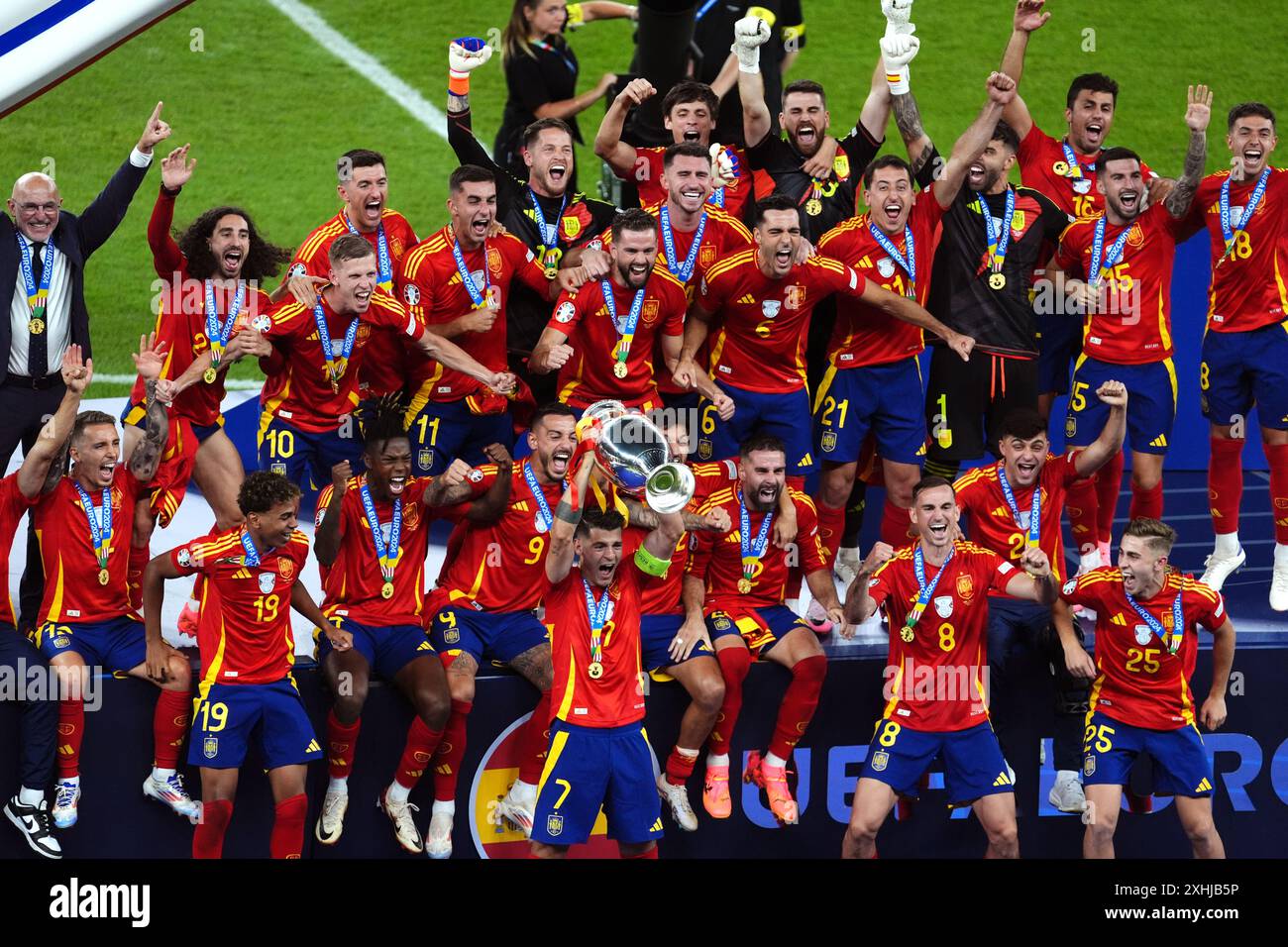 Spain players celebrate with the Henri Delaunay Cup following the UEFA ...