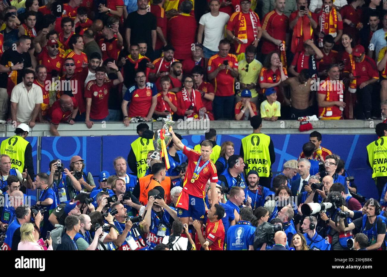 Spain's Dani Olmo celebrates with the Henri Delaunay Cup following the ...