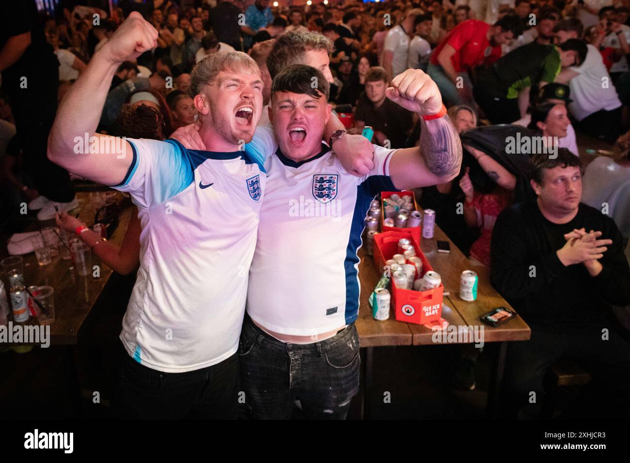 Manchester, UK. 14th July, 2024. A England fans celebrates a goal ...
