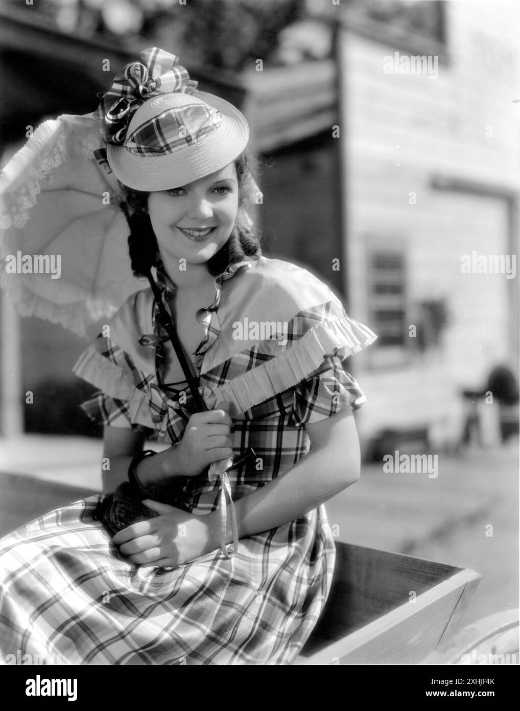 VERNA HILLIE in MAN OF THE FOREST 1933 director HENRY HATHAWAY novel ...