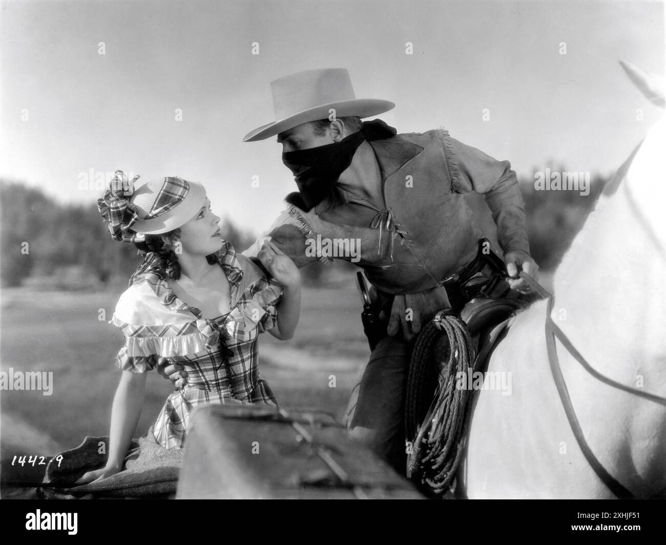 VERNA HILLIE and RANDOLPH SCOTT in MAN OF THE FOREST 1933 director ...