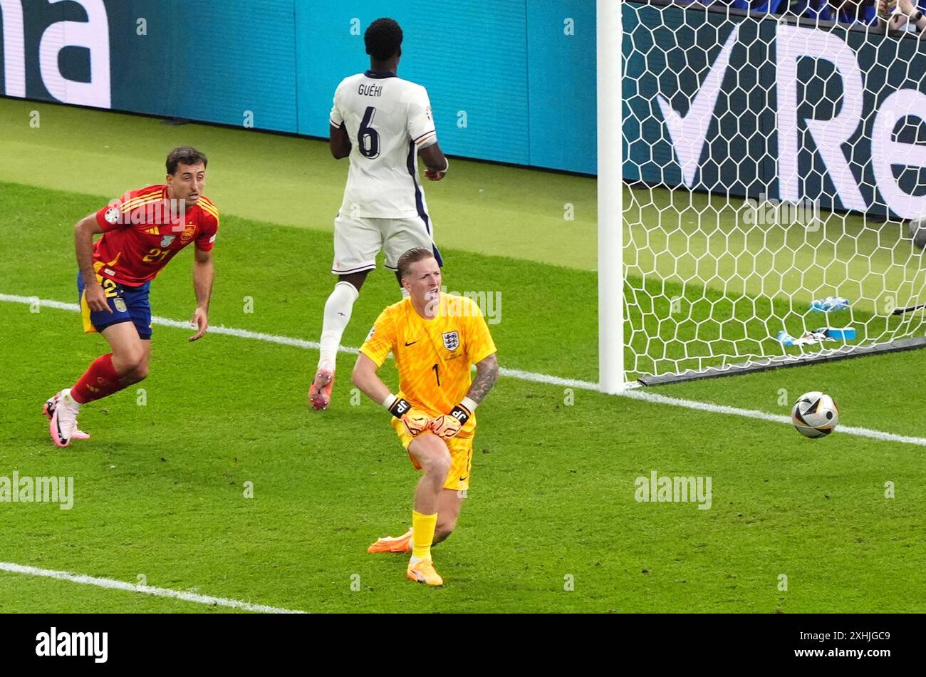 Spain's Mikel Oyarzabal scores their side's second goal of the game ...