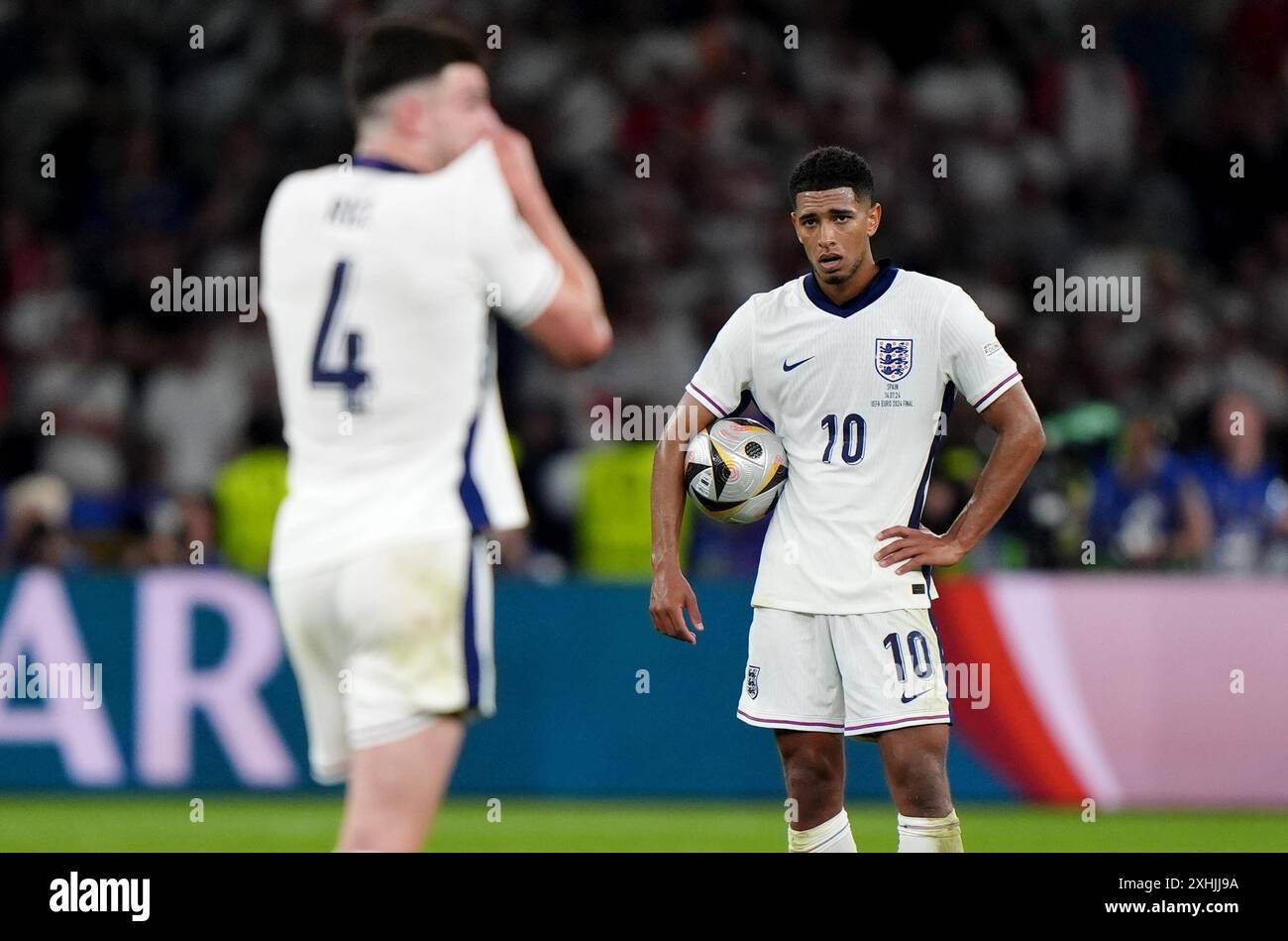 England's Jude Bellingham (right) and Declan Rice react during the UEFA ...
