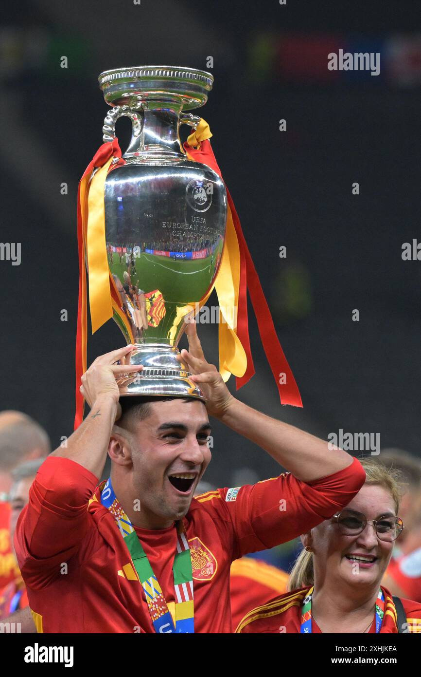 Berlin, Germany. 14th July, 2024. Soccer, UEFA Euro 2024, European ...