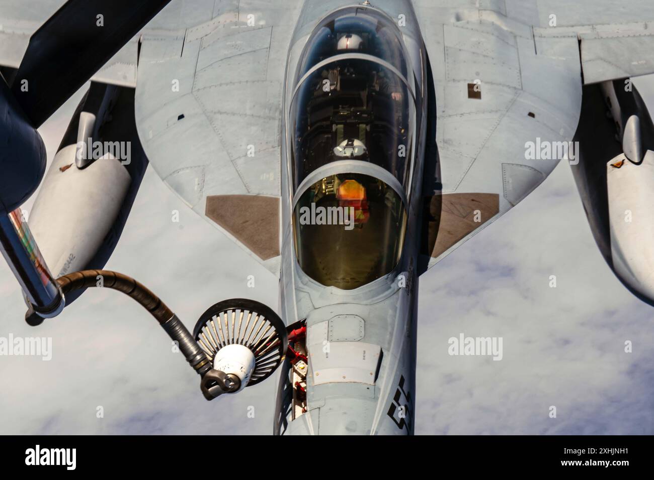 U.S. Navy F-18 Super Hornet refuels from a U.S. Air Force KC-135 ...