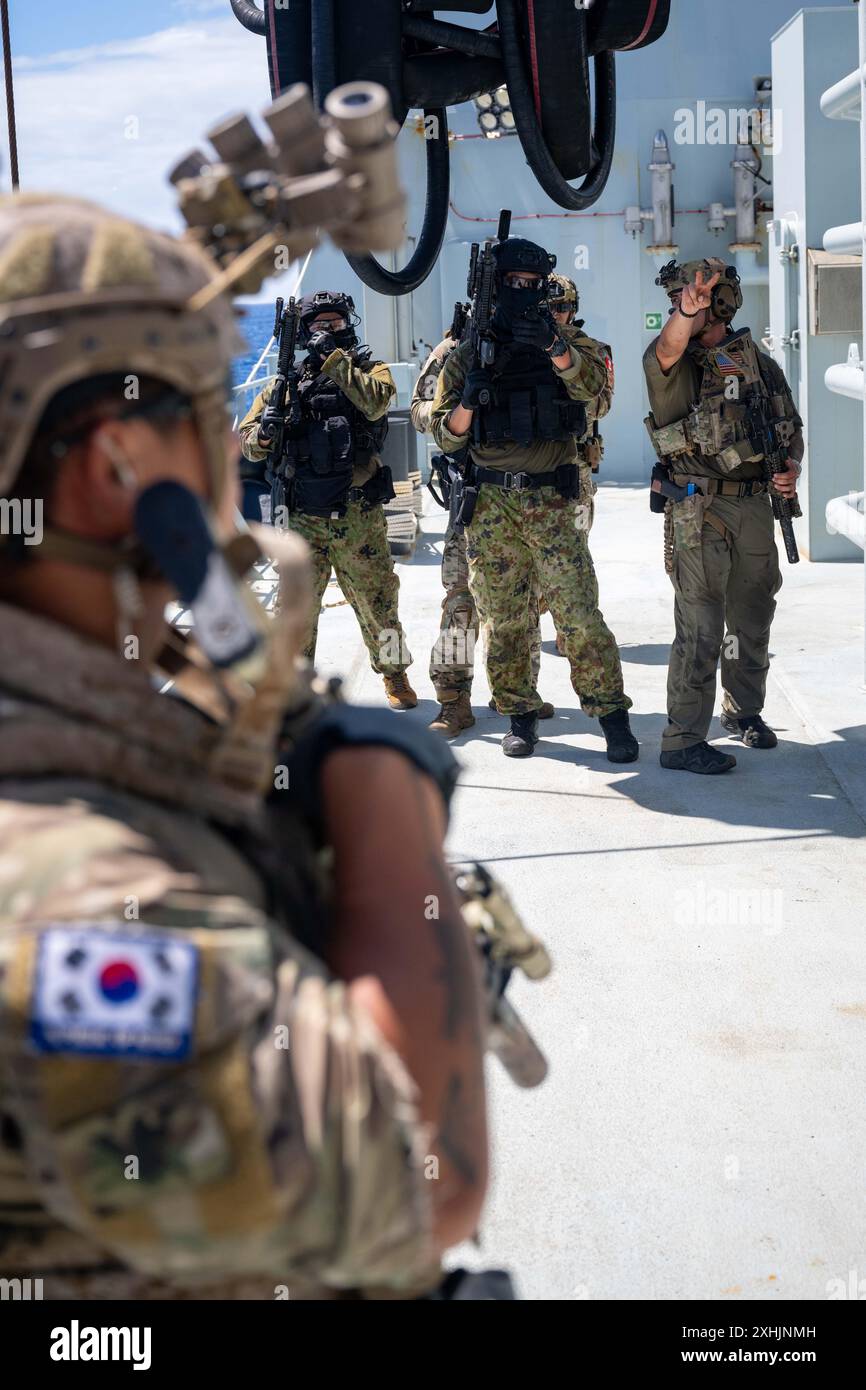 Republic of Korea Navy SEALs, Japan Maritime Self-Defense Force Special ...