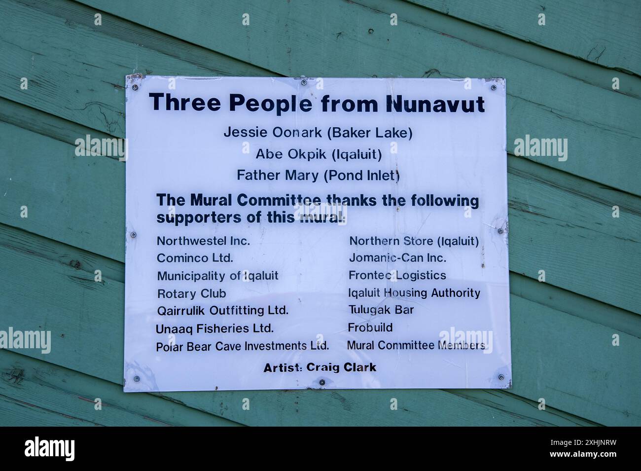 Sign for the Three People from Nunavut mural on Nipisa Street in ...
