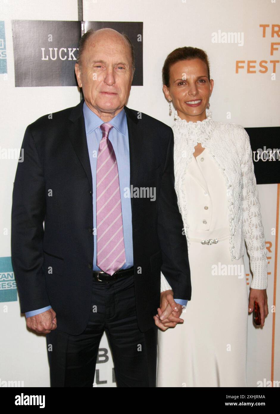 Robert duvall with his wife hi-res stock photography and images - Alamy