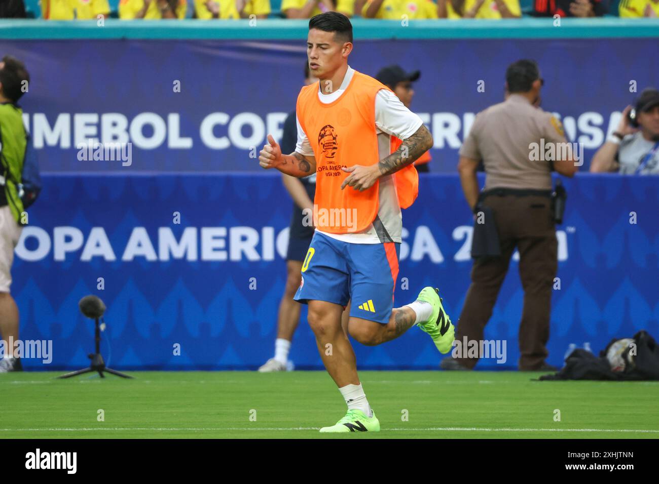 James rodriguez copa américa 2024 hi-res stock photography and images ...
