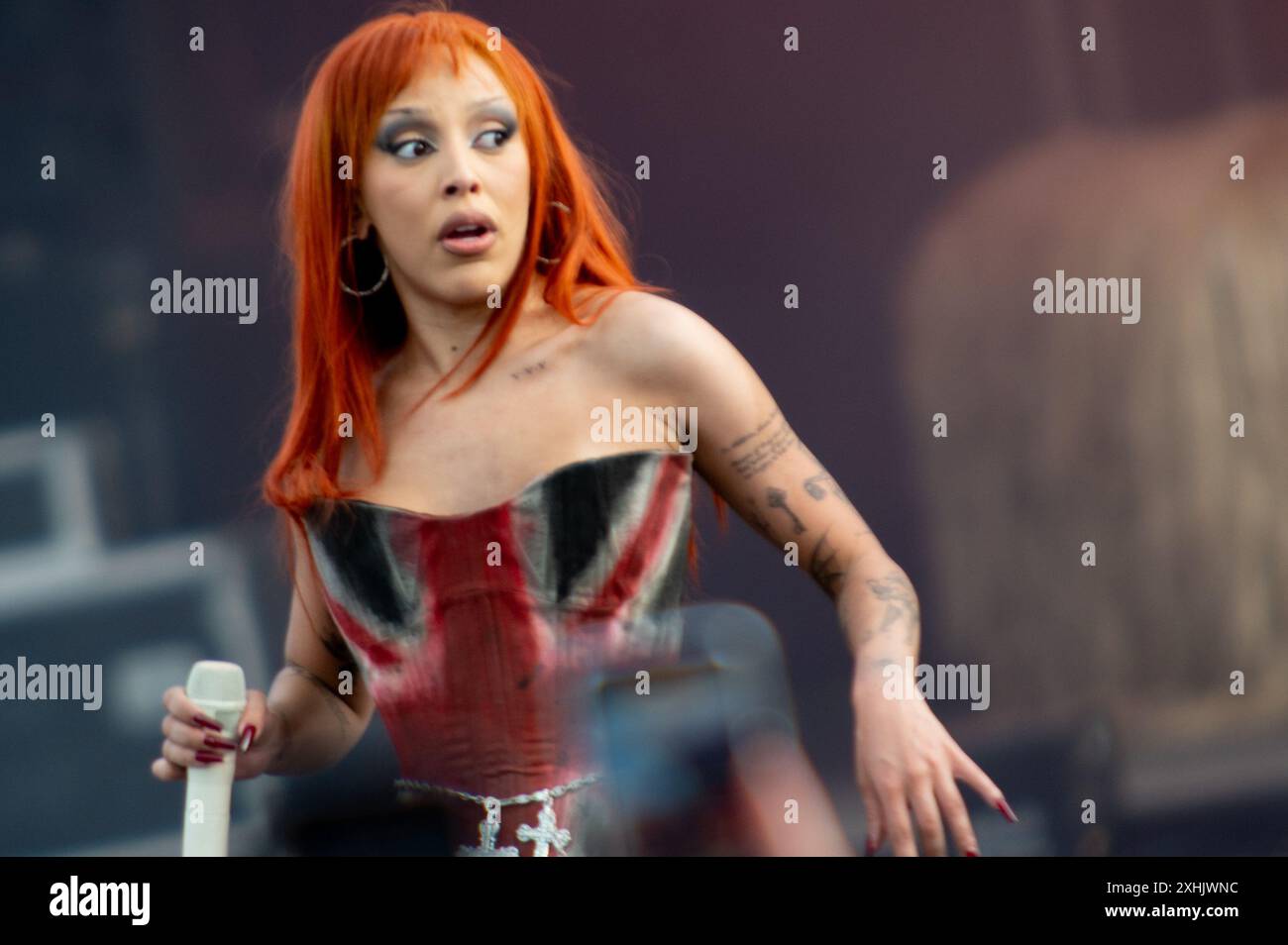 Doja cat gig show hi-res stock photography and images - Alamy