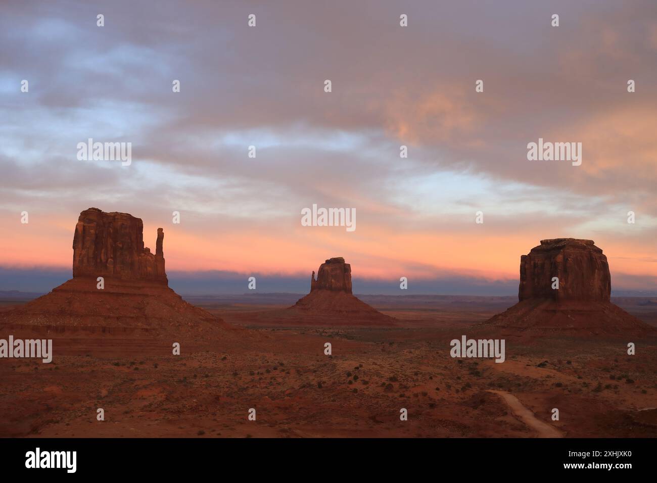 Oljato valley sunsets Stock Photo - Alamy