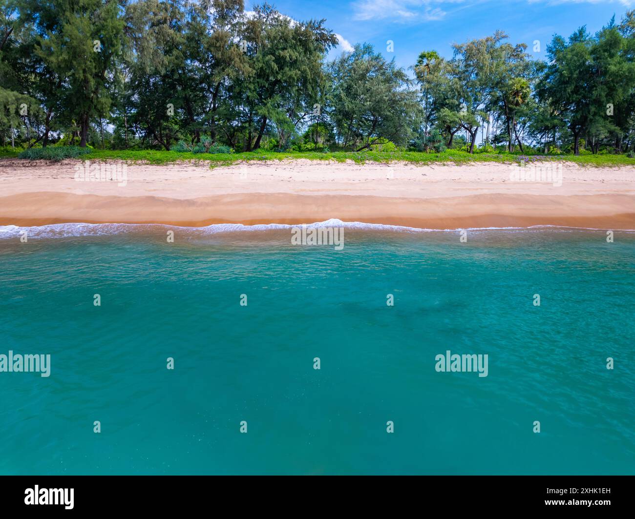 Aerial top view nature background of waves crashing in the ocean sea ...