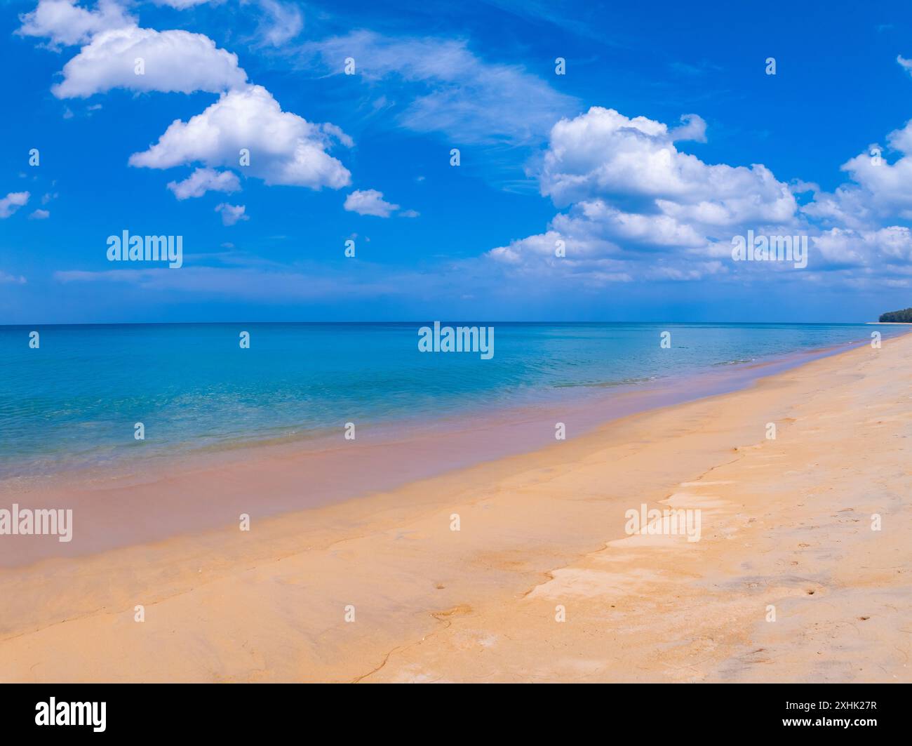 Aerial top view nature background of waves crashing in the ocean sea ...