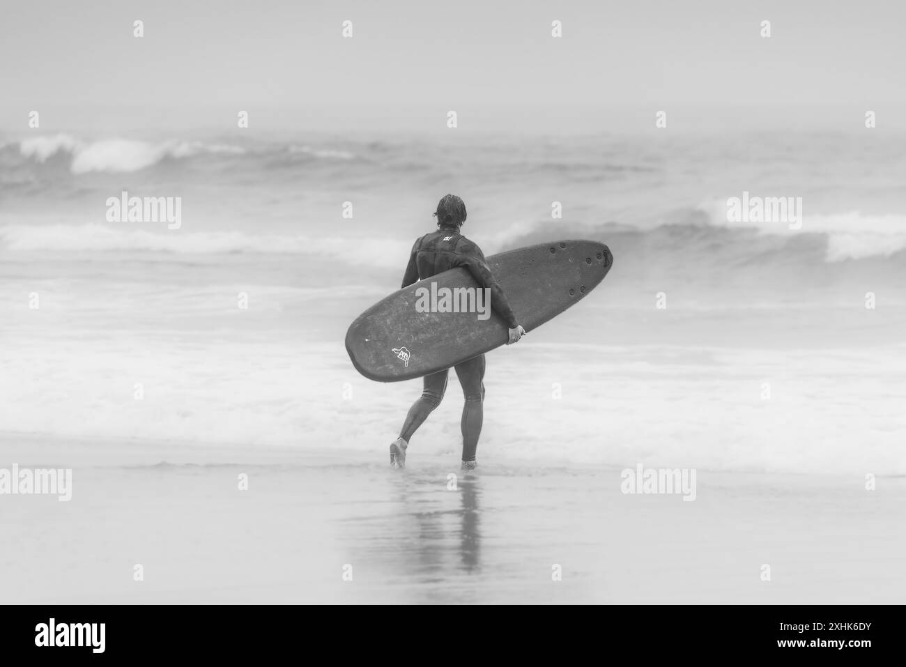 Beautiful surf beach Black and White Stock Photos & Images - Alamy