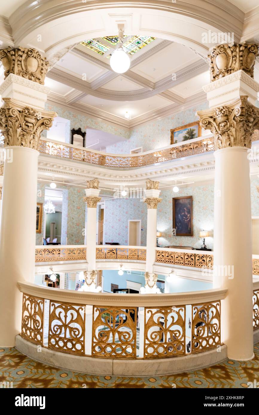 Gilded lobby atrium where famous people socialized in the past ...