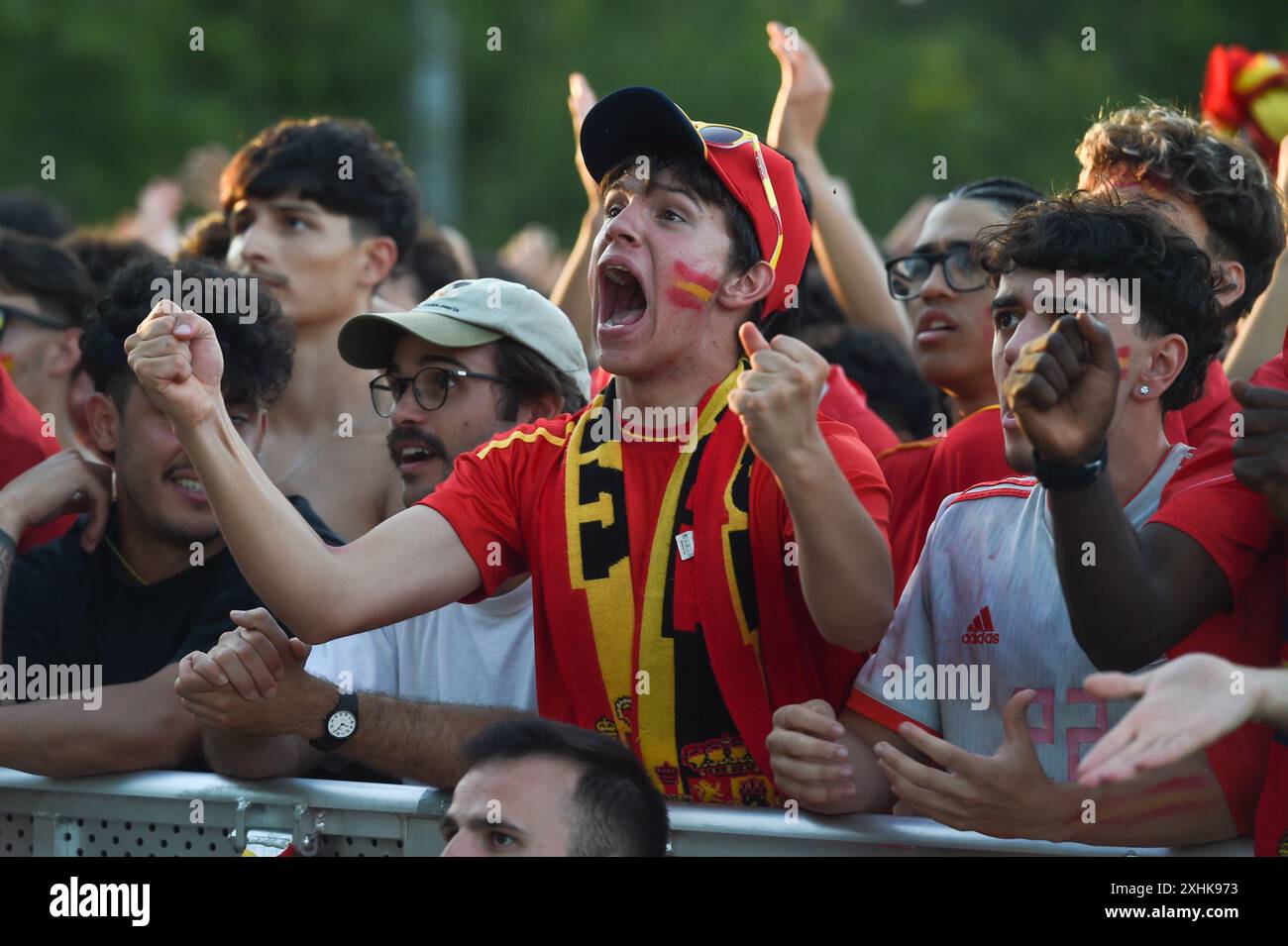 Madrid, Spain. 14th July, 2024. Supporters of Team Spain celebrate as ...