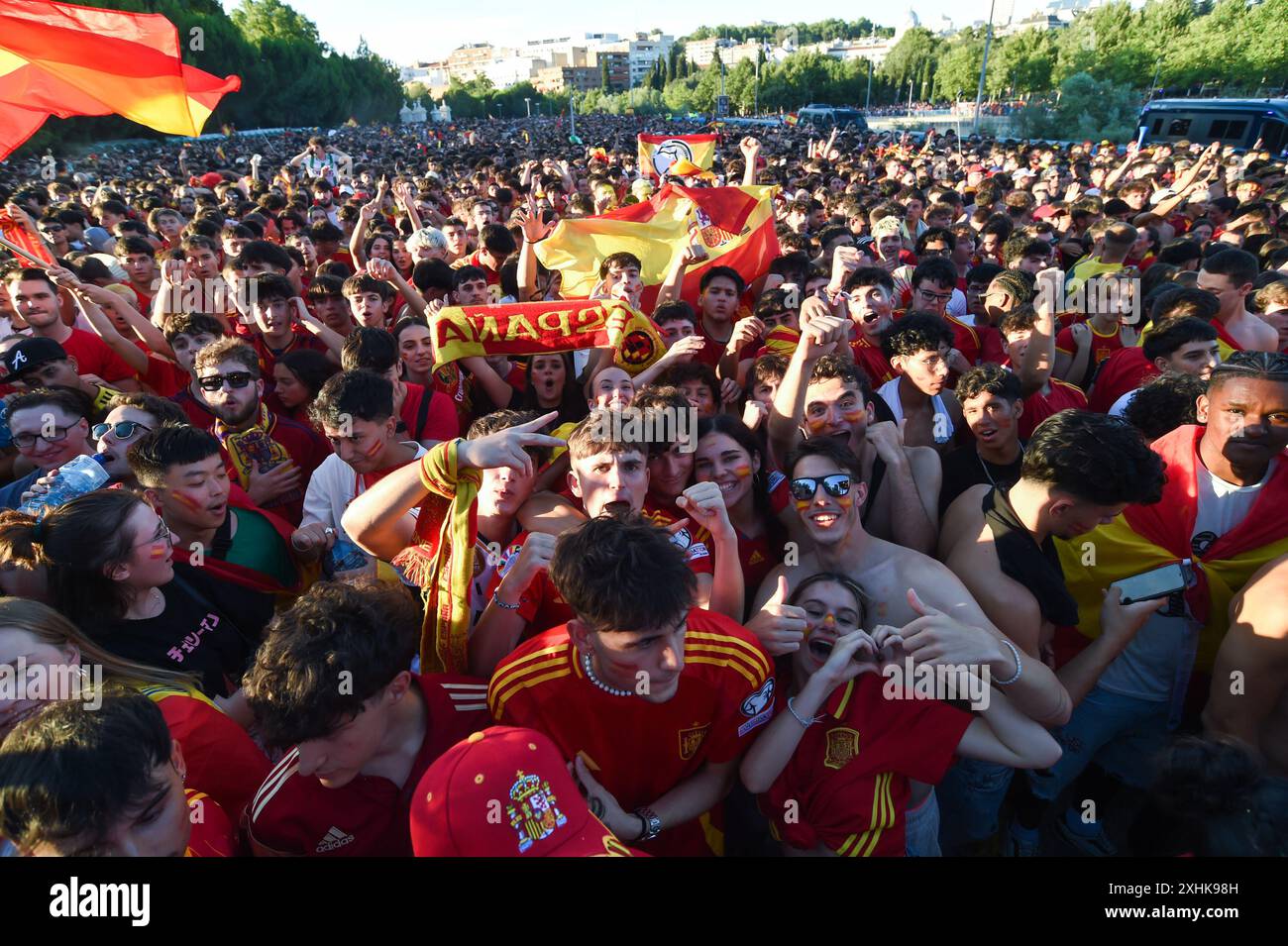 Madrid, Spain. 14th July, 2024. Supporters of Team Spain celebrate as ...