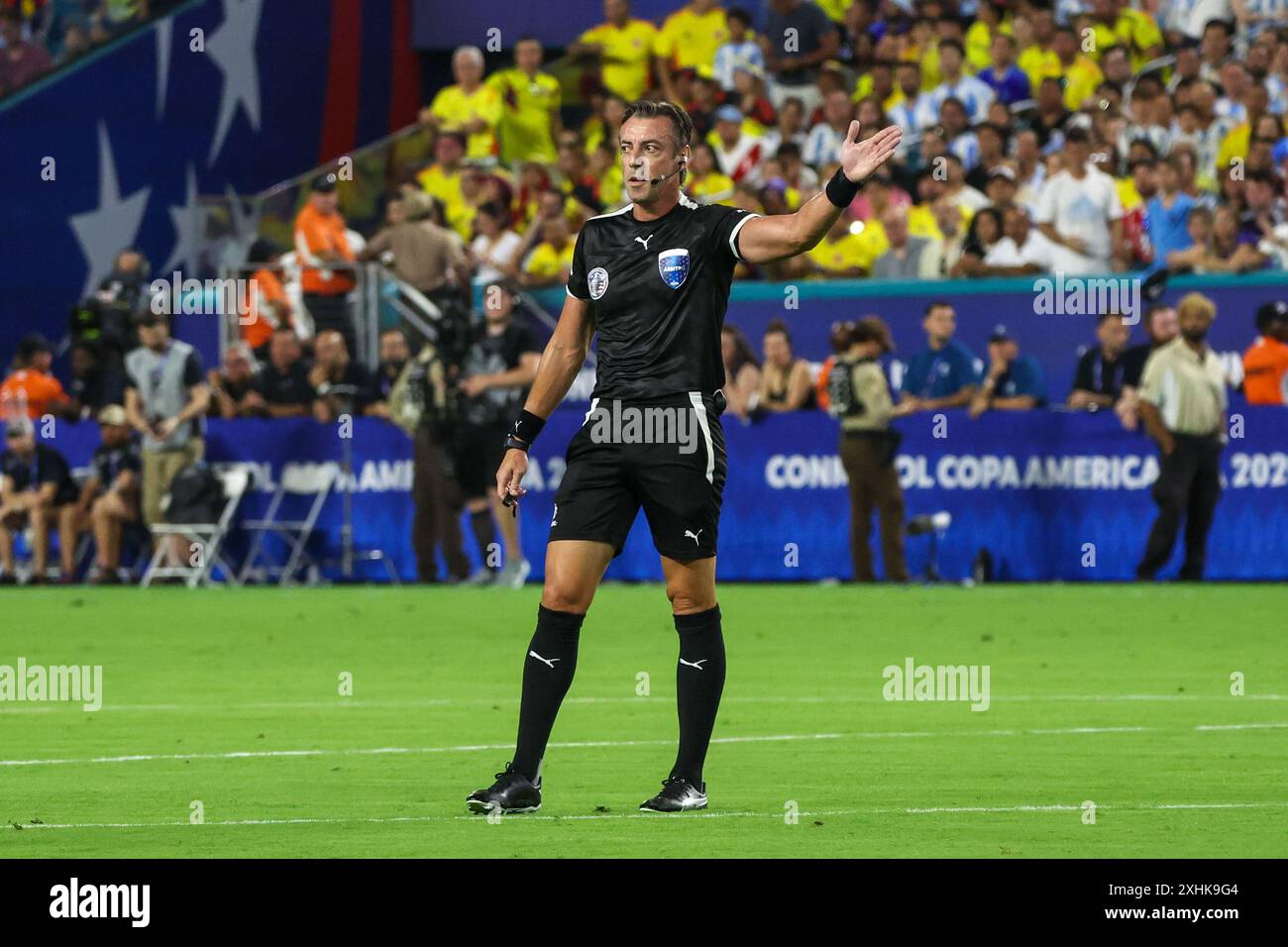 Miami, United States. 14th July, 2024. The Brazilian referee Raphael ...