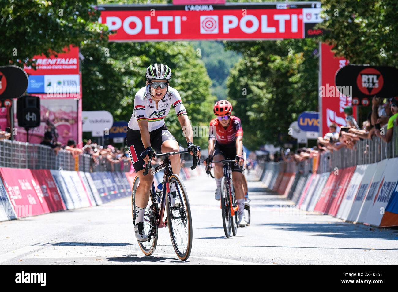 Team human powered health hi-res stock photography and images - Alamy