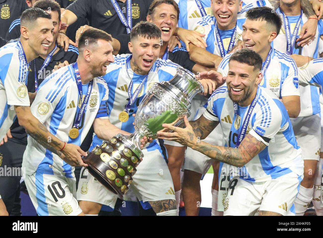 Messi copa america trophy hi-res stock photography and images - Alamy