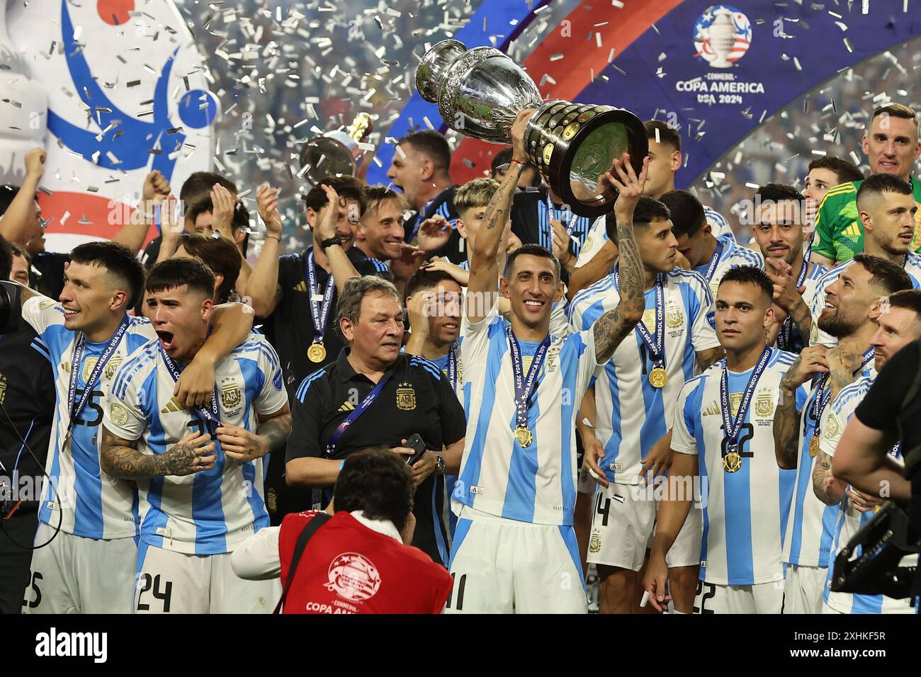 Copa america 2024 trophy hi-res stock photography and images - Alamy