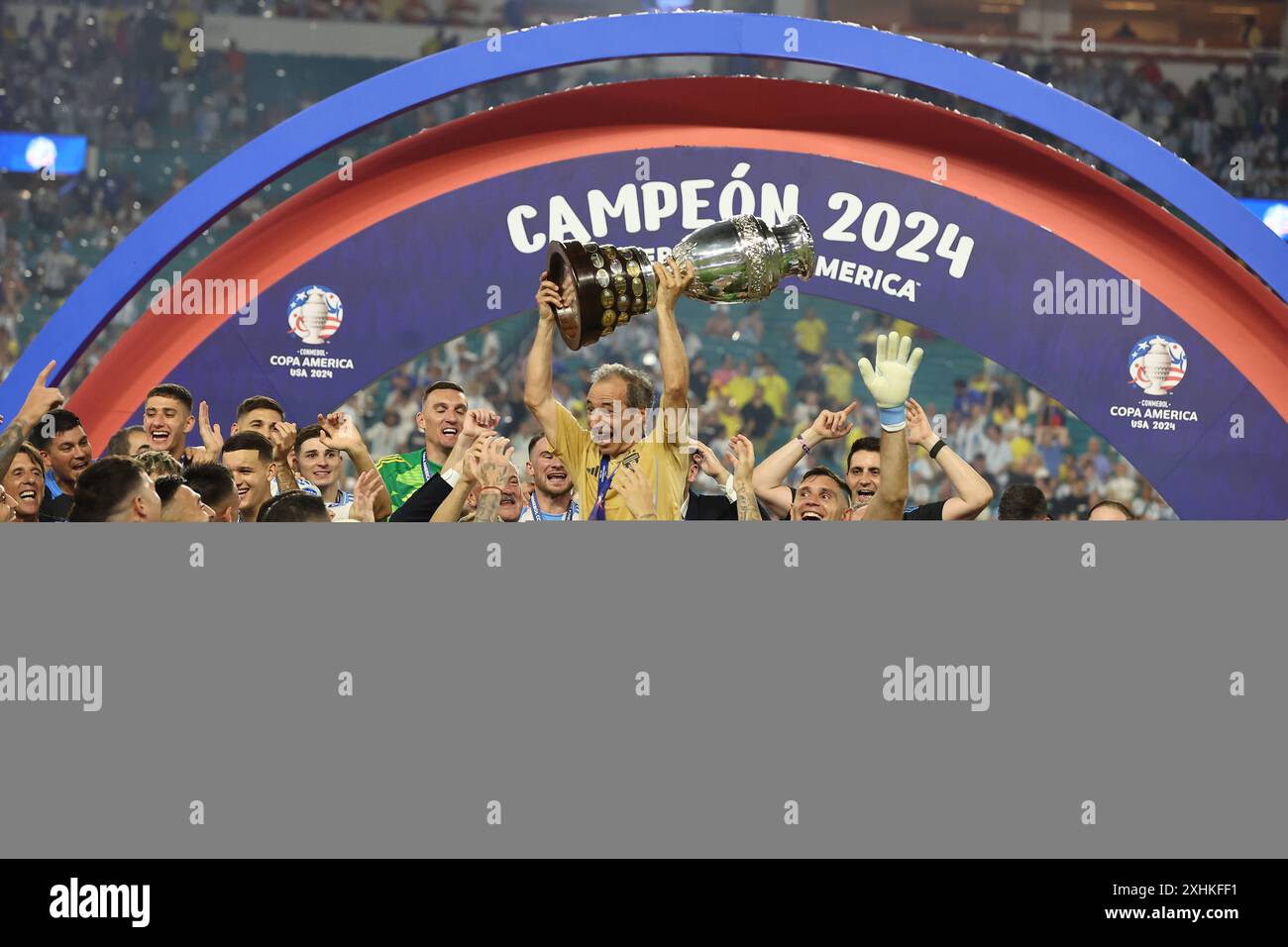 Finalisima trophy hi-res stock photography and images - Alamy