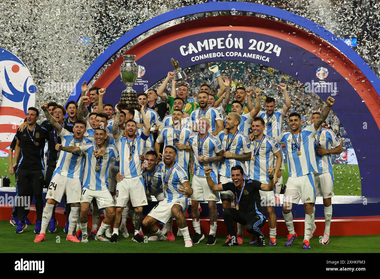 Copa america 2024 trophy hi-res stock photography and images - Alamy