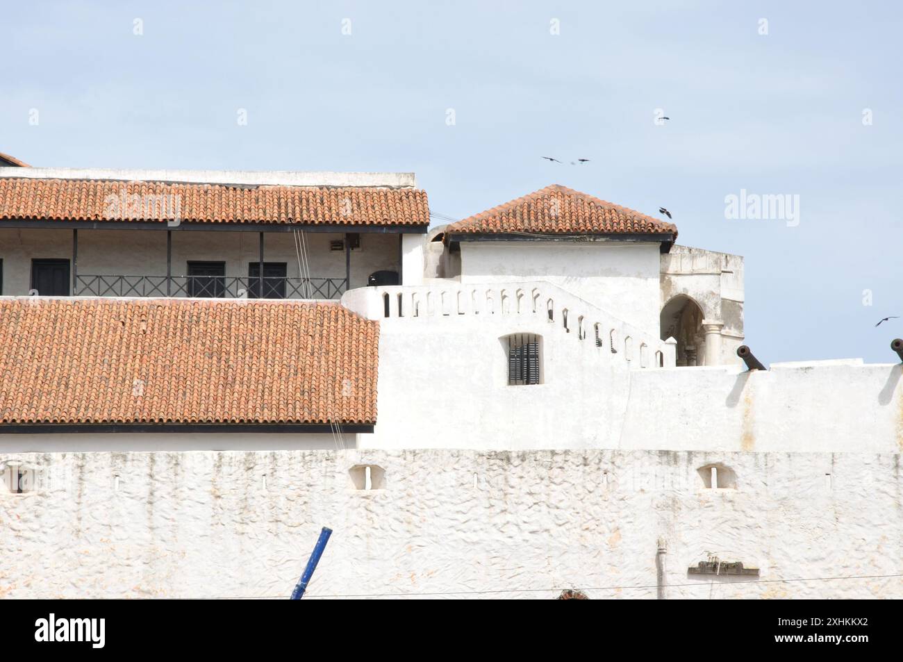 Cape Coast Castle, Cape Coast, Ghana. Cannons Stock Photo - Alamy