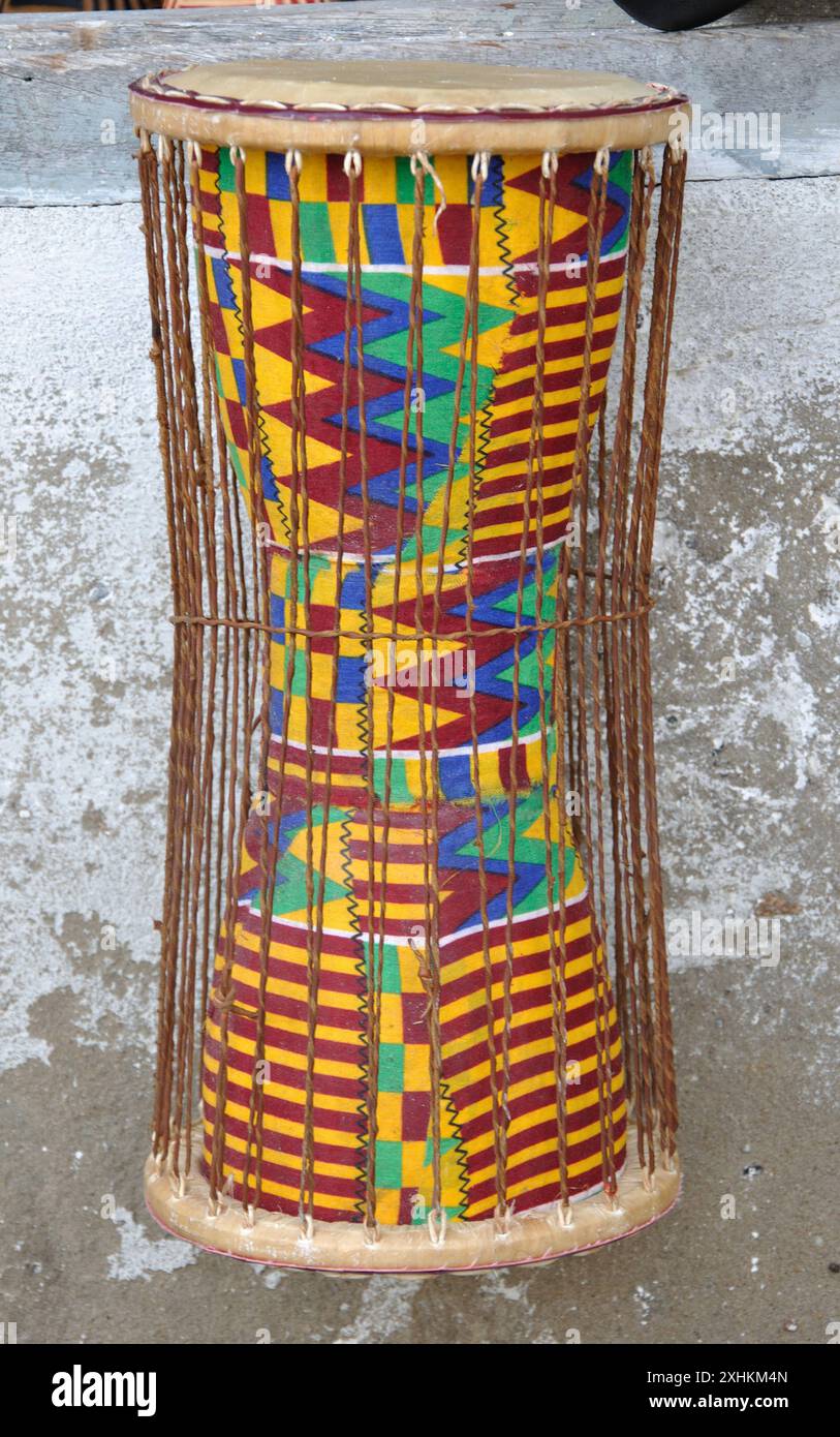 African communication drum hi-res stock photography and images - Alamy African communication drum hi-res stock photography and images - Alamy