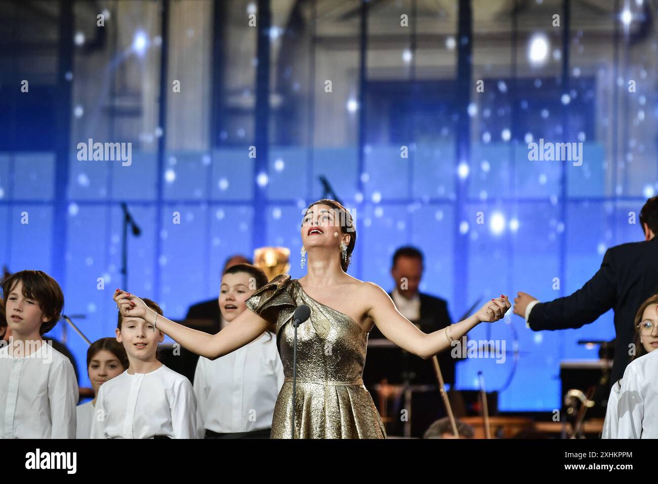 Egyptian Soprano Fatima Said performs before the arrival of the Olympic ...