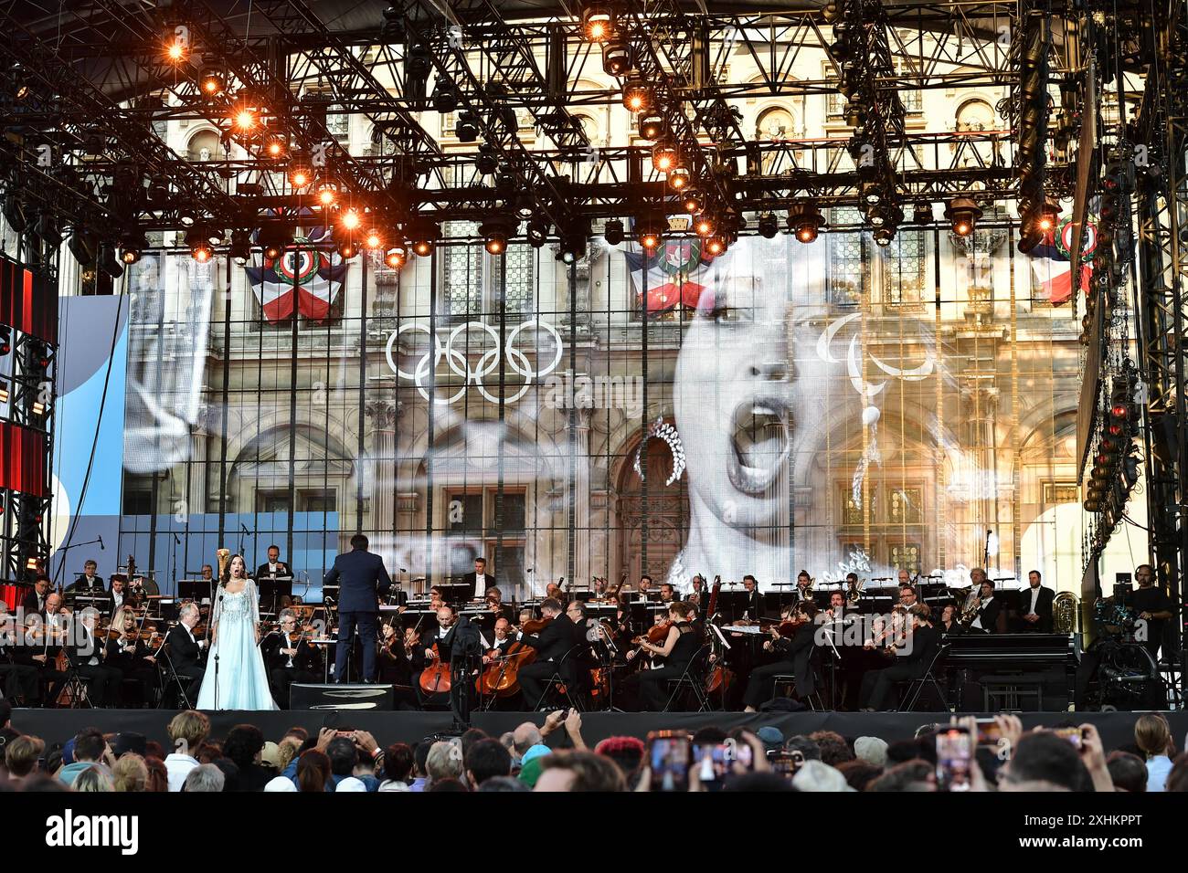 Nadine sierra hi-res stock photography and images - Alamy